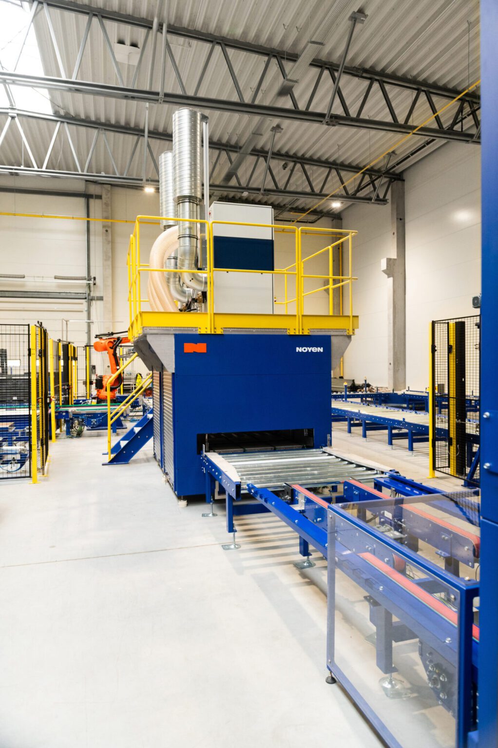 Dry cleaning with ionized air – automated cleaning of EPP trays in the ...